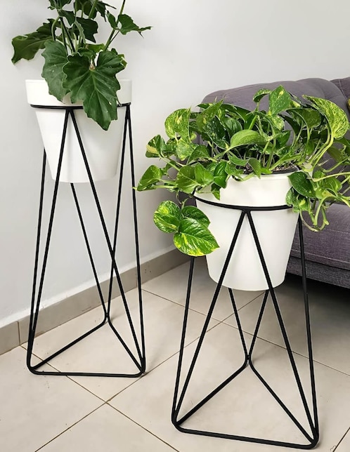 Maceta con base New Garden Magnolia con sistema automático de riego 3